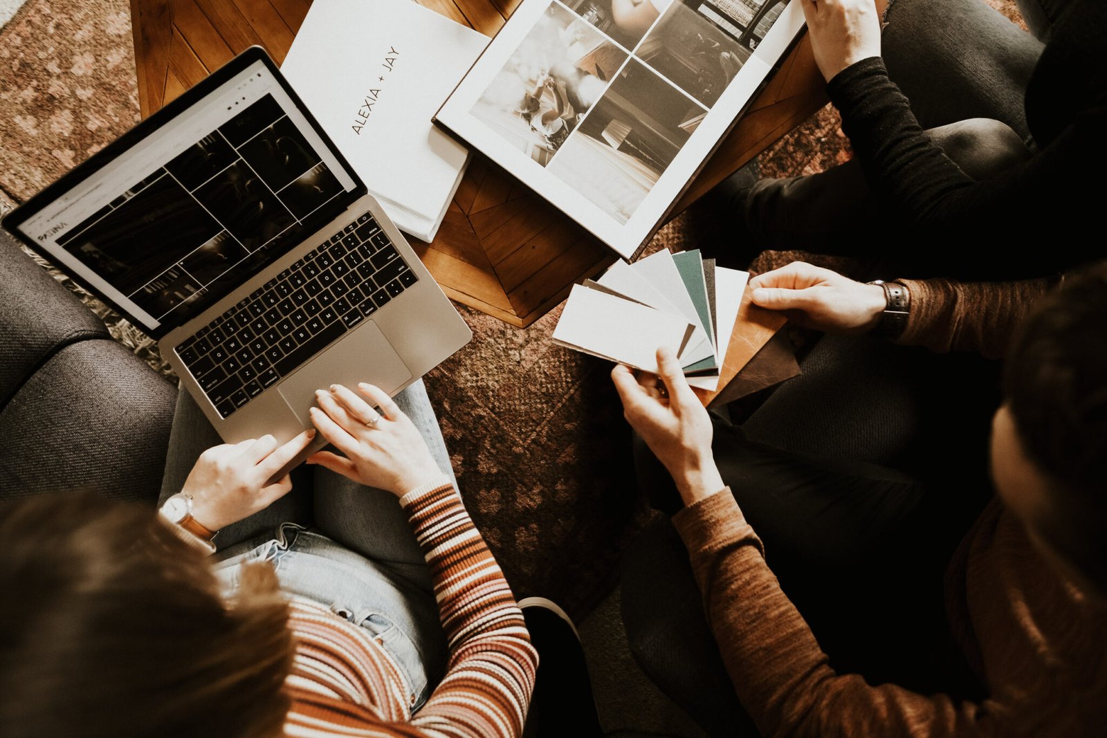 Top 10 High Salaried jobs Based on CorelDraw Application in India 2024